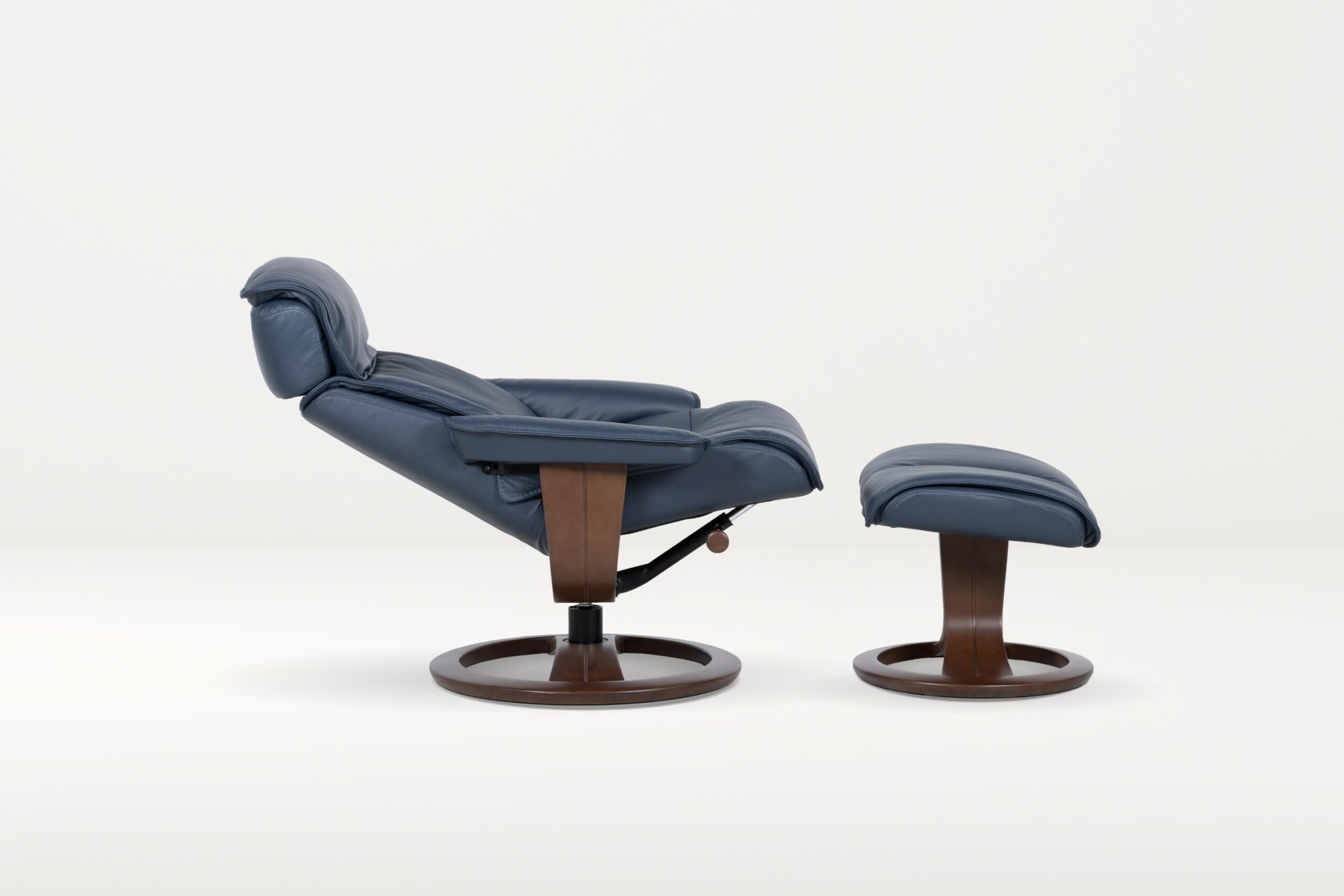 Captain - H2 Seating